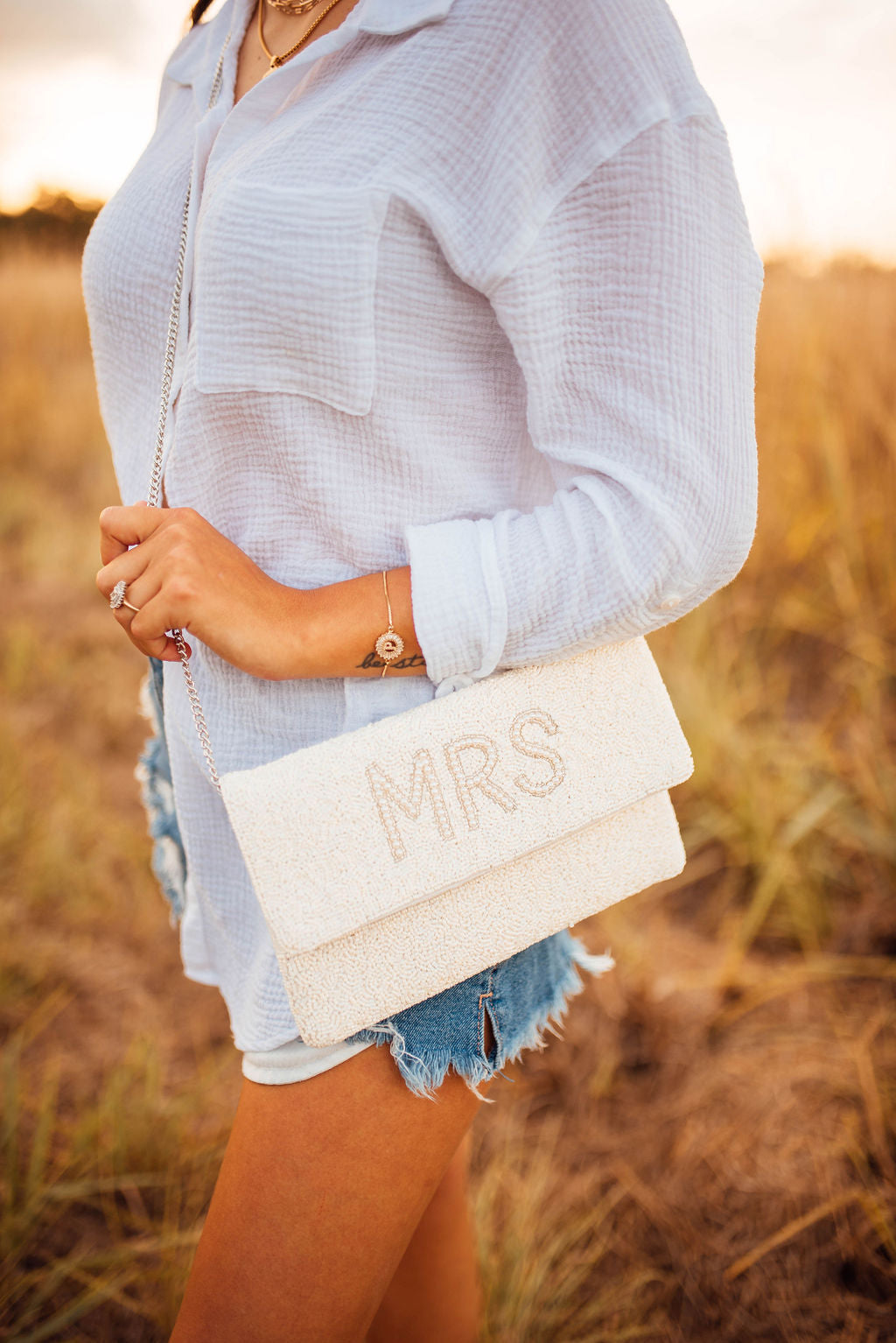 MRS. Pearl Clutch | Gracefully You